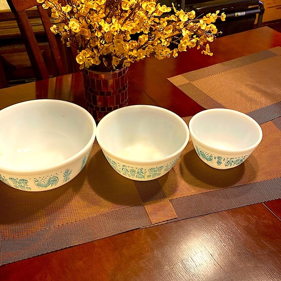 Pyrex | Kitchen | Vintage Pyrex Mixing Bowl Set | Poshmark